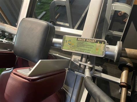 Rare Legendary Flex Fitness Star Trac Startrac Hack Squat Gym Quad Leg