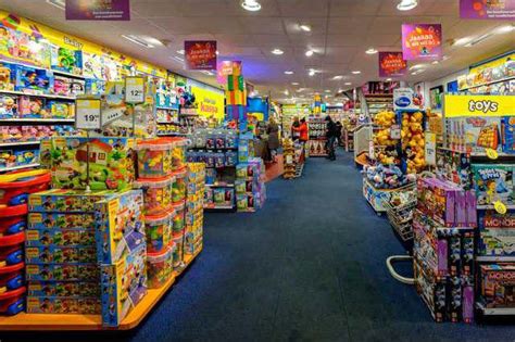 Kb Toys The First Stop At The Mall I Lrms Retro Specs