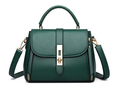 အိတ် လက်လီလက်ကား Group