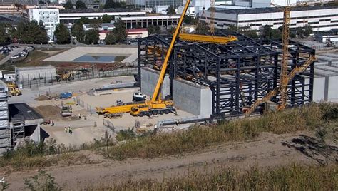 Приключи монтажът на крановете с които ще се редят опаковките с РАО в хранилището в Козлодуй