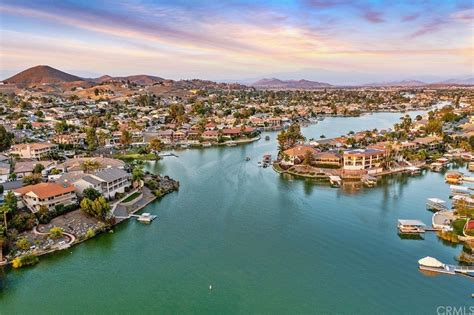 30655 Early Round Dr Canyon Lake Ca 92587 ®