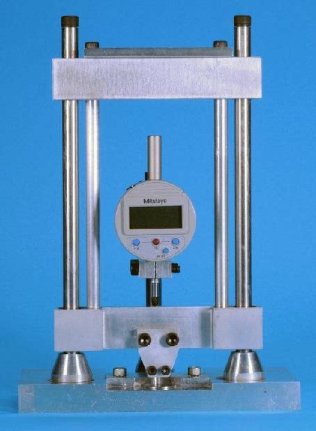 Figure 1 From The Effect Of Different Composite Shades And Curing Distances On The Depth Of Cure
