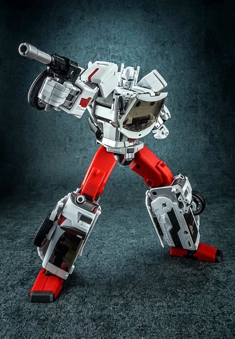 Generation Toy Gt 08a Guardian Sarge Kapow Toys