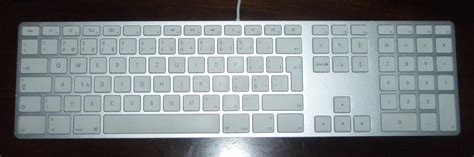 Klávesnice Apple Wired Keyboard Cz A1243 Funkční Aukro