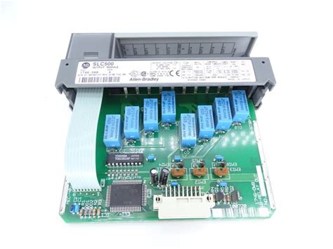 Allen Bradley 1746 Ow8 Series A Plc Module