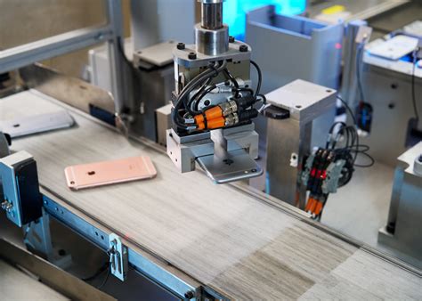 Apple Will Use 100 Percent Recycled Cobalt In Batteries By 2025 Apple