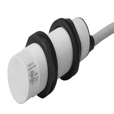 Capacitive Proximity Sensor EI1805I020 Carlo Gavazzi Distributor Channel Partner From Mumbai