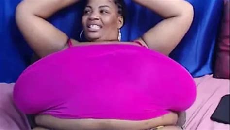 A 5 Foot Tall Big Black Woman With Huge Tits Ssbbw Porn Xhamster
