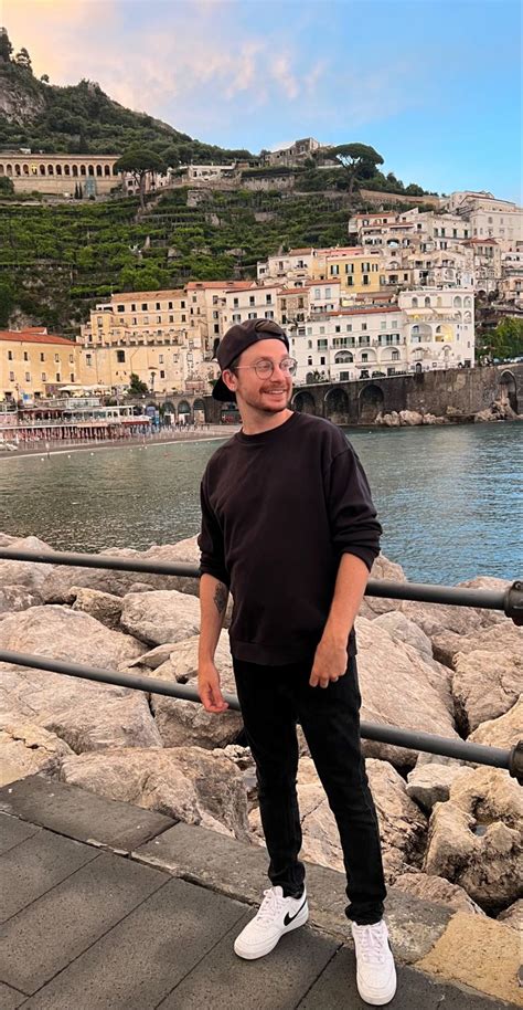 New Year New Linkedin Introduction 👇 Hey Everyone Im Patrick A