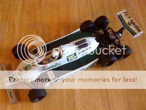 Williams Fw08b The Last Six Wheeled F1 Car · Racefans