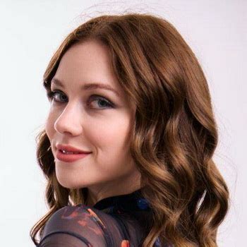 Venus Vixen Income Birthday Family Bio Networth More