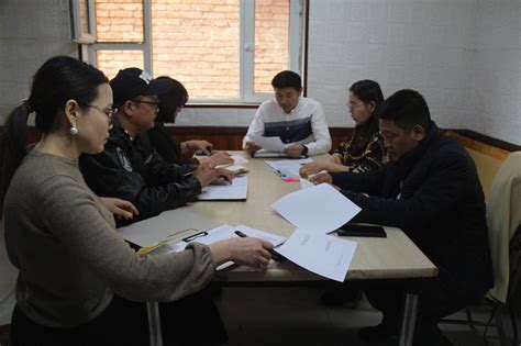 Дундговь Дундговь аймгийн Иргэдийн Төлөөлөгчдийн Хурал