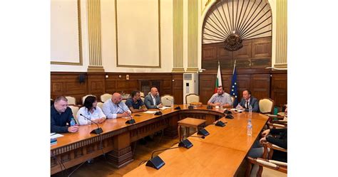 Министър Гечев Време е за коренна промяна в поземлените отношения