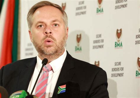 Home Affairs Targets Illegal Immigrants Using New Technology