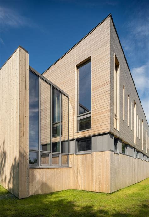 Ecology Centre In Coastal Maine Is Model Of Holistic Sustainability