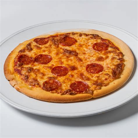 Large Round Pizza Pepperoni Di Giorno