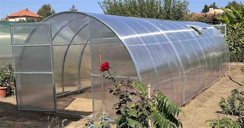 Висококачествени оранжерии и парници с поликарбонат