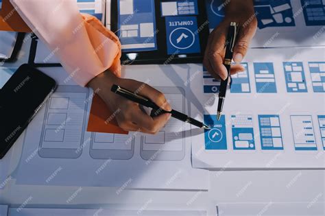 Premium Photo Young Asian Business Creative Team Work Together Mobile Application Software