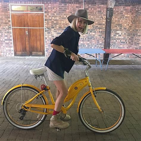 Katherine Kelly Lang Weighs In On Bill Cosby Sexual Assault Allegations Daily Mail Online