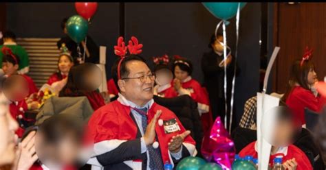 모두가 힘든 시기에 원정 온 산타…아이들에게 더 많은 희망 전달