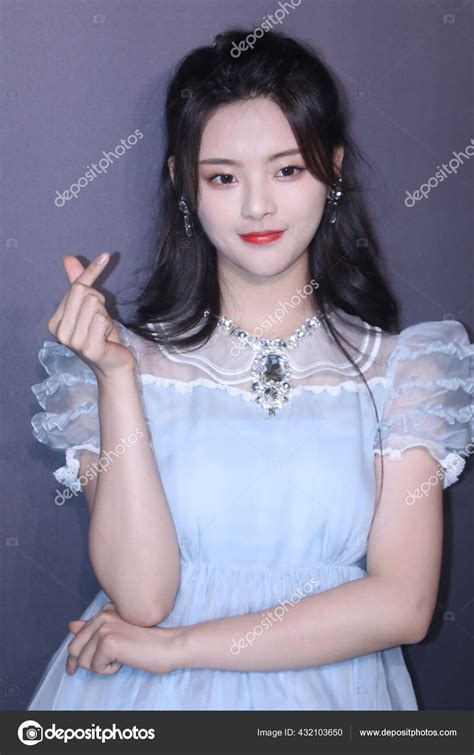 Chinese Actresses Under 25