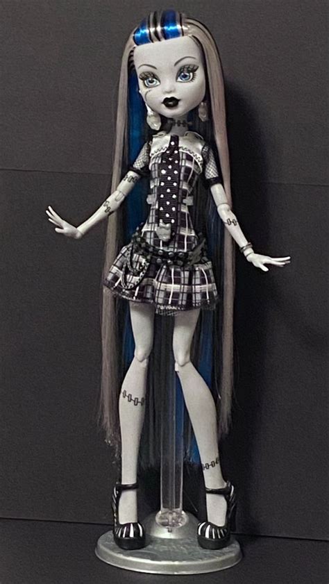 Monster High Reel Drama Black And White Dolls 2022 Artofit