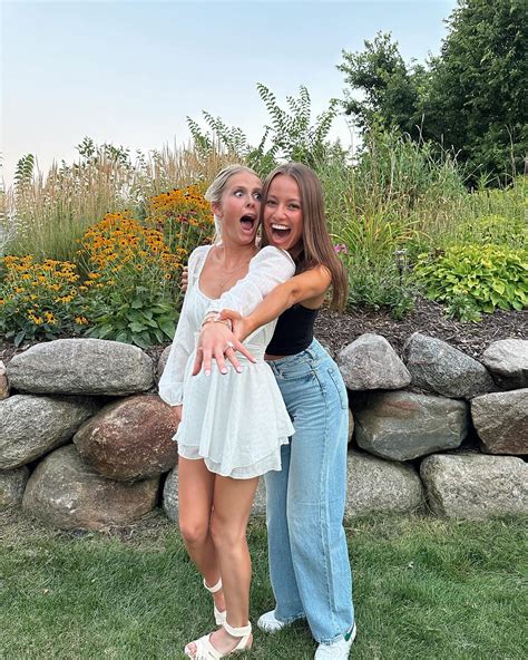 Ellie Therrien Shes Engaged Congrats To The Future Mr And Mrs