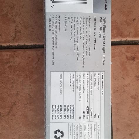 6ft Fluorescent Light Batten With Diffuser In B28 Birmingham Für 1500 £ Zum Verkauf Shpock De