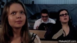 Vigorous Nodding On Make A Gif