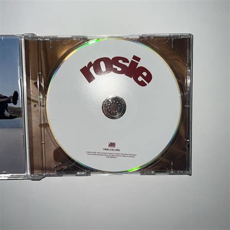 Rosé Rosie Cd With Lyric Booklet Blackpink Good Condition Ebay