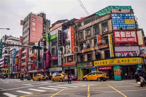 【台湾】台北の街並み No 23066877｜写真素材なら「写真ac」無料（フリー）ダウンロードok