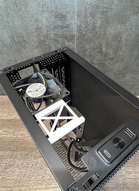 80mm Offset Bracket For Ssupd 4 Slot Gpu Configuration S Add Extra Cooling In The Exhaust Or