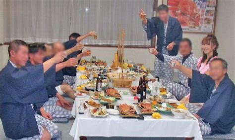 博多のピンクコンパニオン宴会 繁華街編 天神、中州 ｜宴会ネット