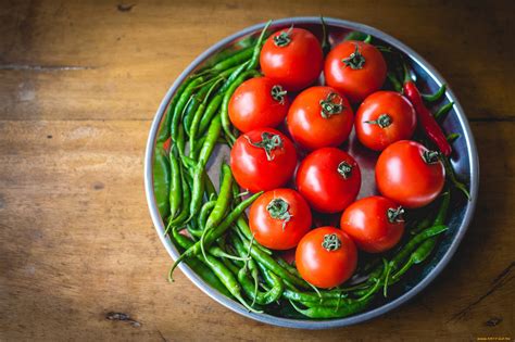 Обои Еда Помидоры обои для рабочего стола фотографии еда помидоры томаты Обои для рабочего