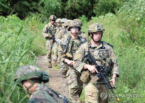 작전 수행하는 미군 연합뉴스