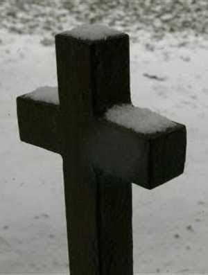 Ins Litos Casal Apanhado A Fazer Sexo Em Cemit Rio