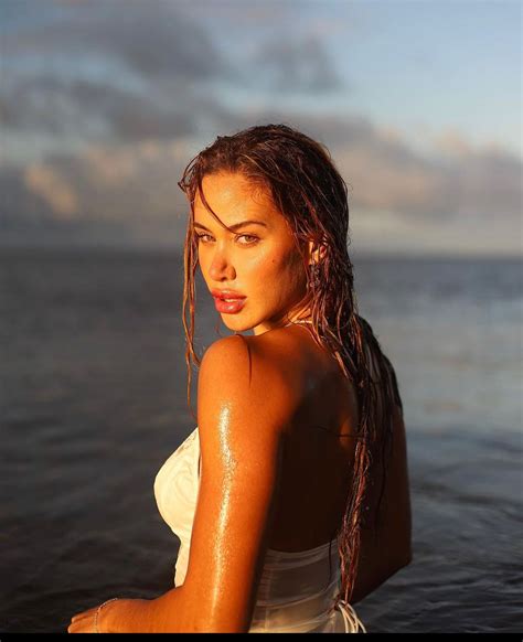 Ingrid Vasconcelos Chega A 500 Mil Seguidores No Instagram Tudo Sobre