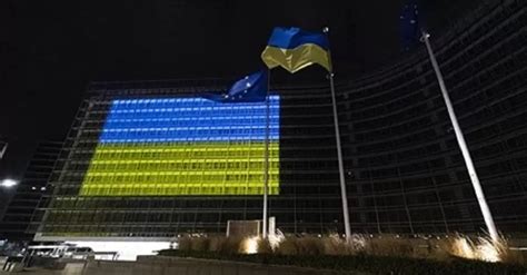 Урсула фон дер Ляєн у Києві оголосила про допомогу ЄС у розмірі 3 5 мільярда євро Новини на Kp Ua