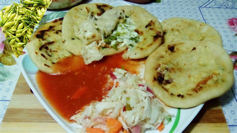Pupusas Con Loroco