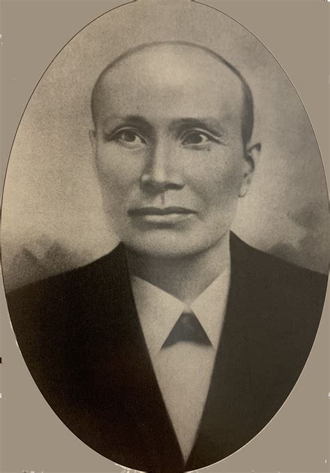 Shin Lins Instagram Twitter And Facebook On Idcrawl