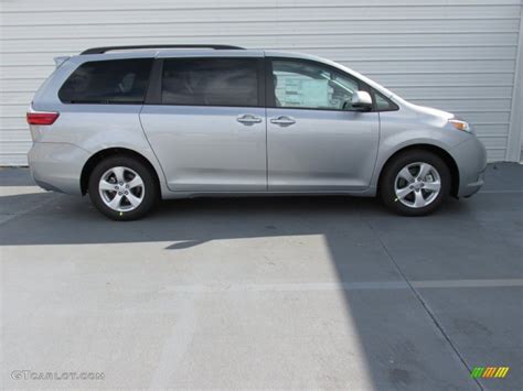 2015 Silver Sky Metallic Toyota Sienna Le 100127960 Photo 3