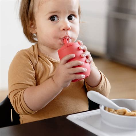 Mealtime Milestones Expert Advice From A Feeding Specialist Ezpz