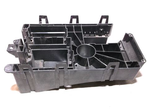 1617 18 19 20 Chevrolet Impala Engine Bay Fuse Relay Bottom Mounting Base Box Other Car