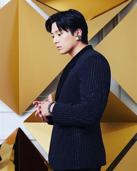 新田真劍佑來台實現珍奶自由！為戲再增10kg 帥照曝光厚實胸肌藏不住 Ettoday星光雲 Ettoday新聞雲