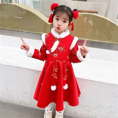 孩子过年图片孩子拜年图片大山谷图库