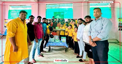 वीरगञ्जमा पनि मनाइयो क्रिकेटर धोनीको जन्मदिन Yatra Daily