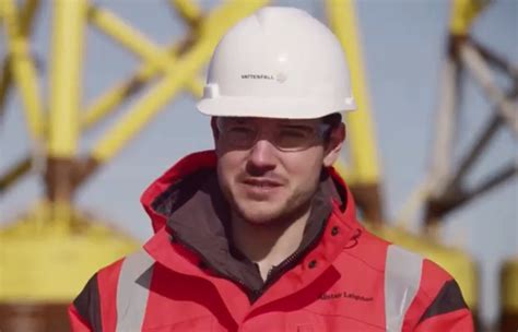 Watch Vattenfall Engineer Explains Aberdeen Offshore Wind Farm Installation News For The