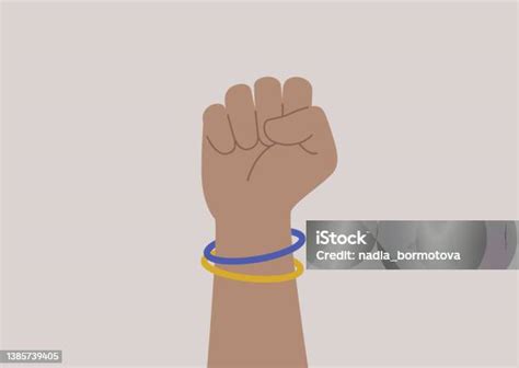 주먹 파란색과 노란색 팔찌에 접힌 손 자유와 평화를 위해 싸우고 우크라이나 지원 정지 표지판에 대한 스톡 벡터 아트 및 기타 이미지 정지 표지판 그만해 손짓 팔찌