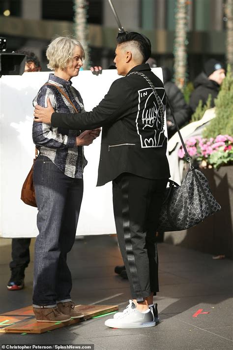 Cynthia Nixon Films With Sara Ramirez After Fans Speculate Miranda Hobbes Is Queer In Satc