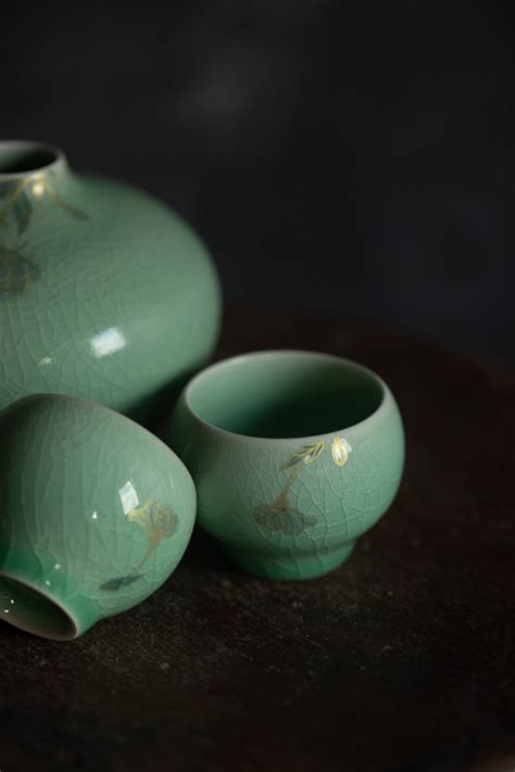 최진호도자기 X 오진희 작가 포슬린아트 협업 작품